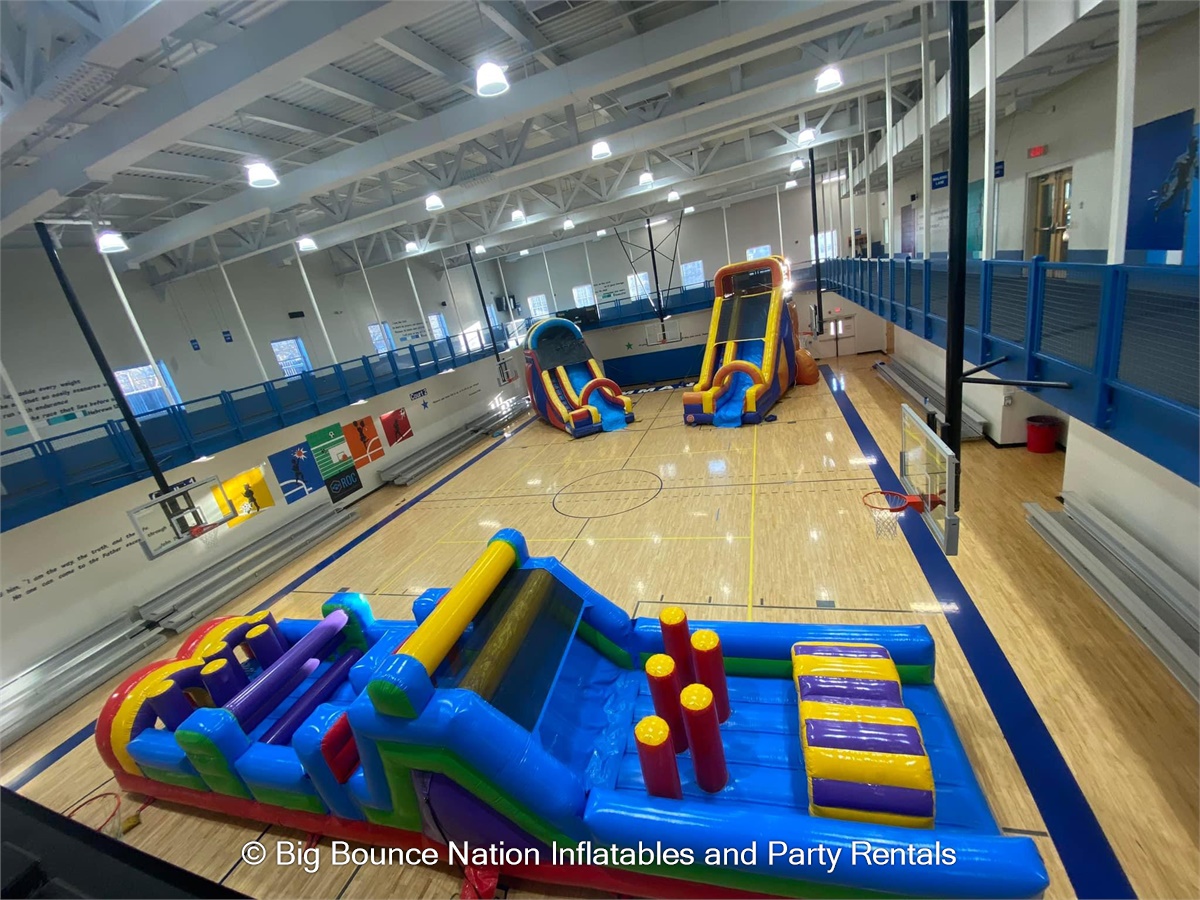 40ft Retro Obstacle Course - Hire in Kentucky | Big Bounce Nation ...